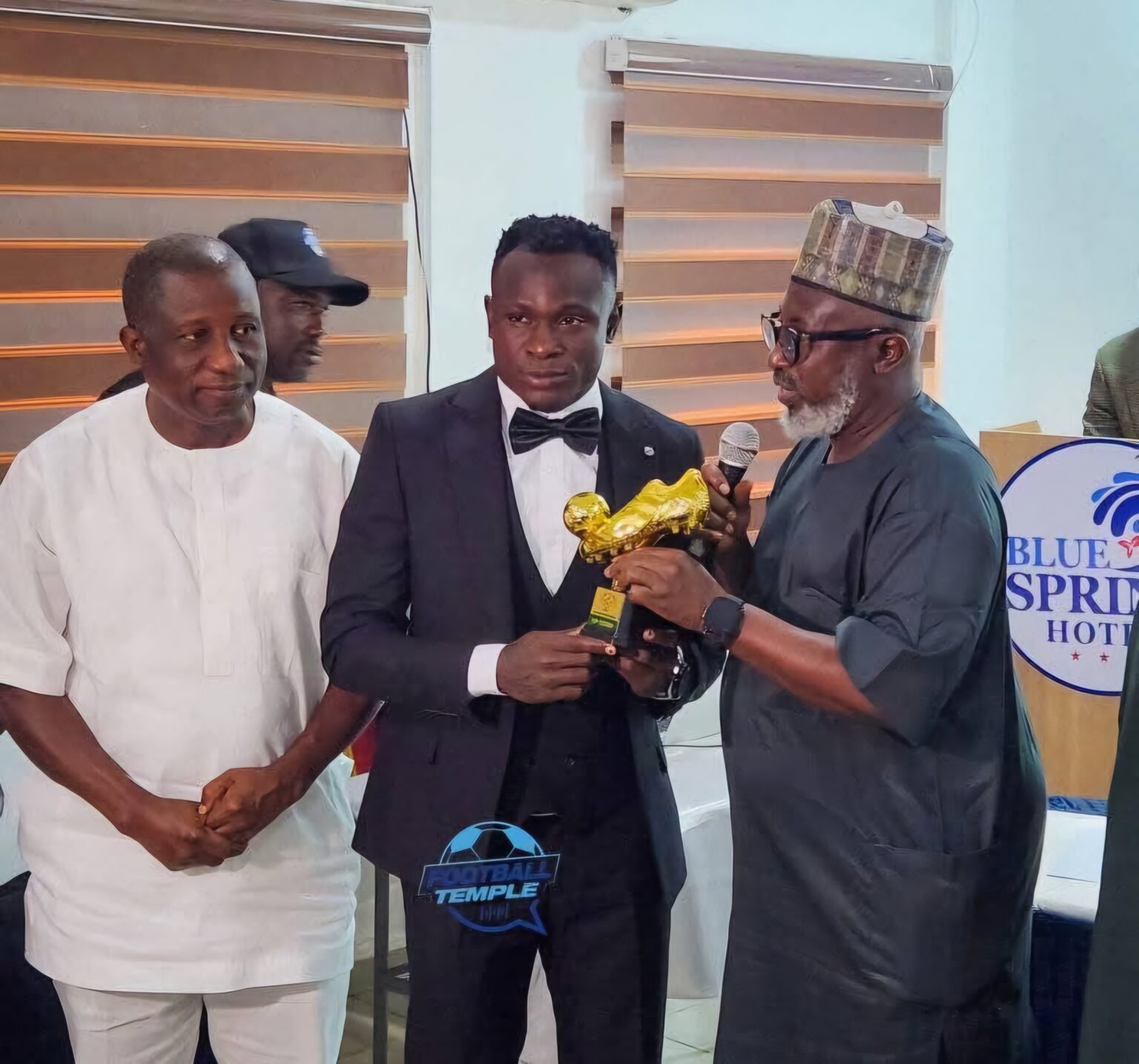 NPFL Awards 2024/2025: Remo Stars' Ogunmodede Named Best Coach, Anas Yusuf Crowned Top Scorer ...